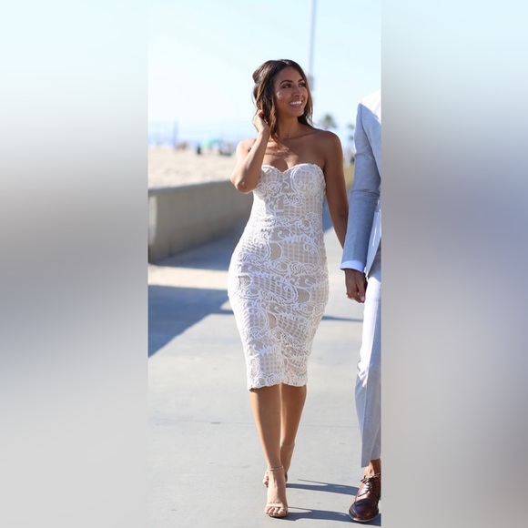 Giselle and Sophia | Dresses | White Runway Lace Midi Dress | Poshmark
